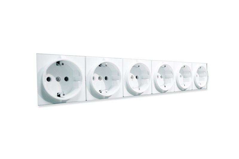 Power Outlet 6L | Omadata